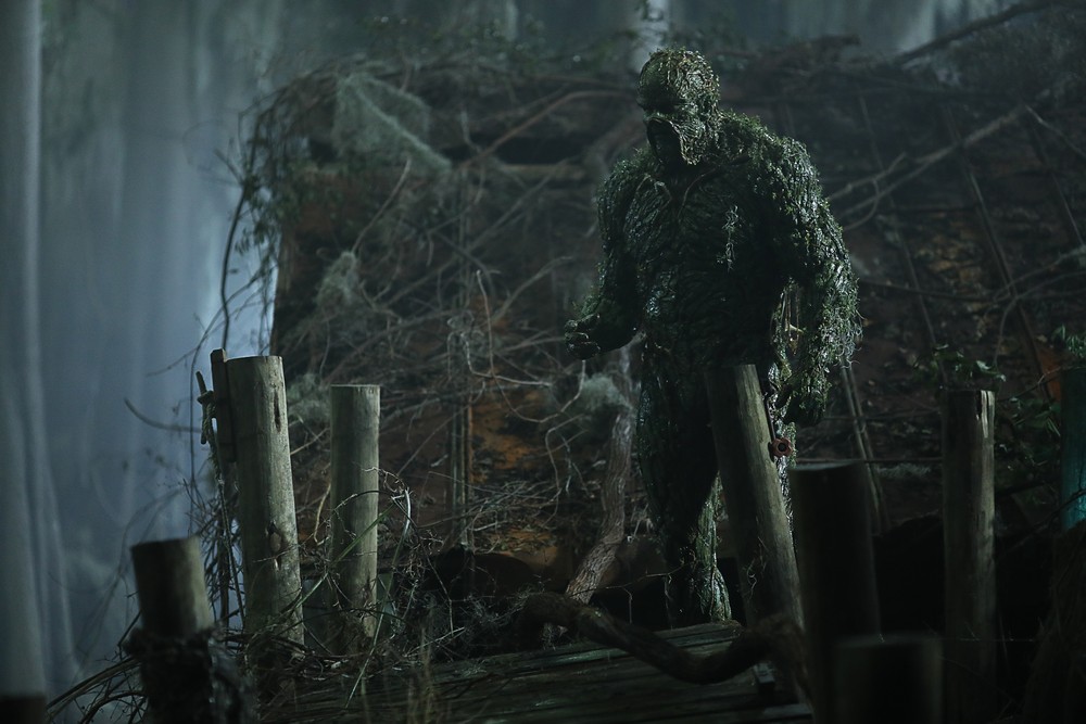 DC Universe’s Swamp Thing Struggles to Manage Tone Amidst Flashes of ...