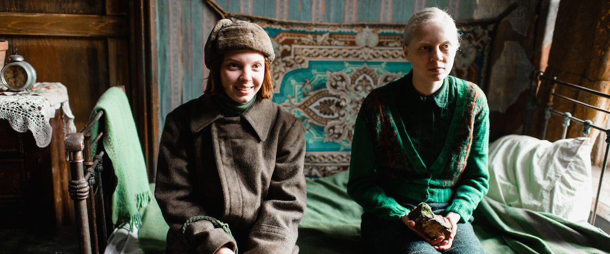 Beanpole movie review & film summary (2020) | Roger Ebert