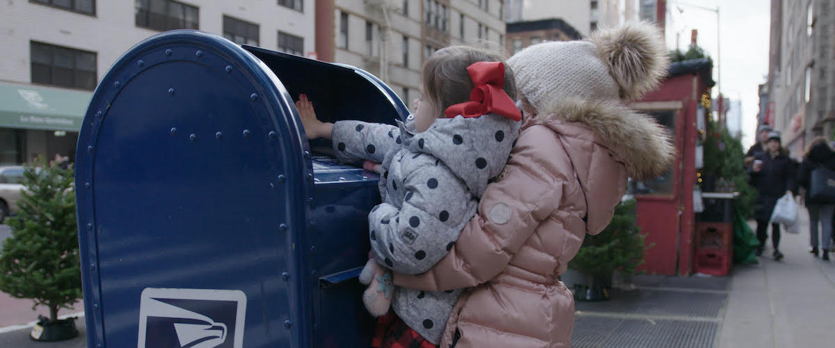 Dear Santa movie review & film summary (2020) | Roger Ebert