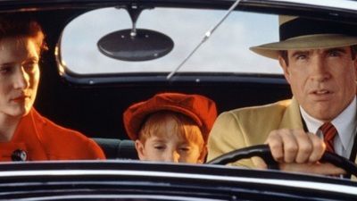 Dick Tracy movie review & film summary (1990) | Roger Ebert