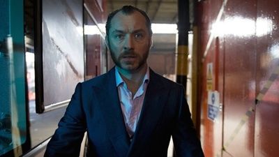 Dom Hemingway movie review & film summary (2014) | Roger Ebert