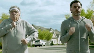 Humor Me movie review & film summary (2018) | Roger Ebert