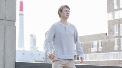 Jonathan movie review & film summary (2018) | Roger Ebert