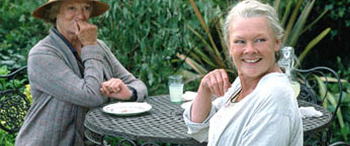 Ladies in Lavender movie review (2005) | Roger Ebert