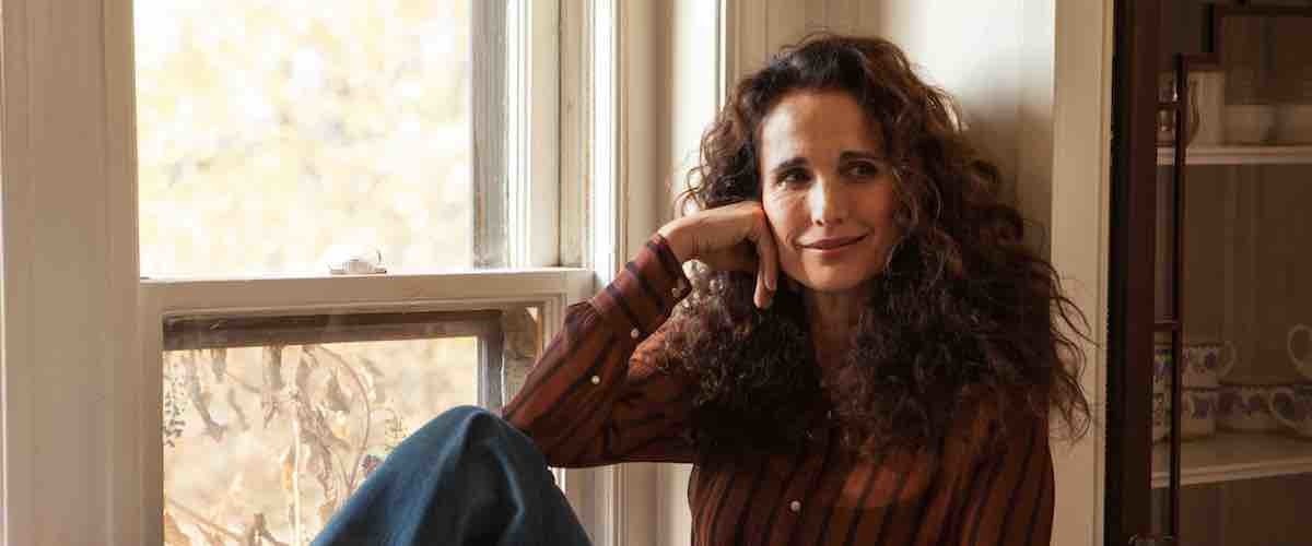 Love After Love movie review & film summary (2018) | Roger Ebert