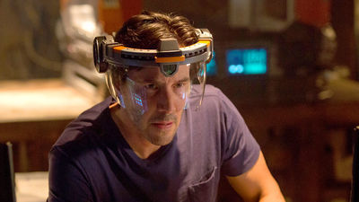 Replicas movie review & film summary (2019) | Roger Ebert