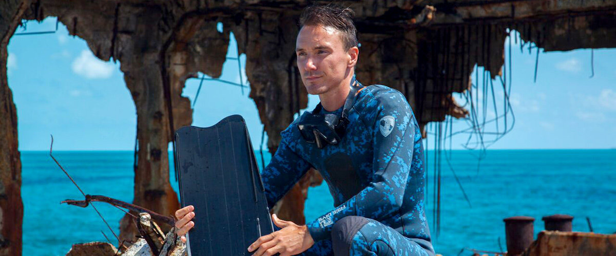 Sharkwater: Extinction movie review (2019) | Roger Ebert