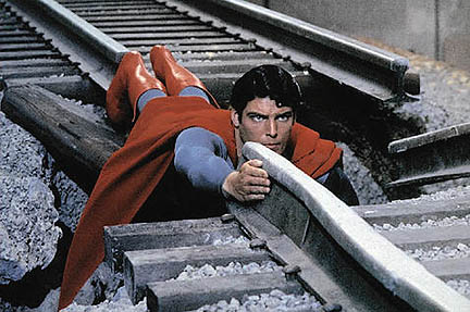 Superman movie review & film summary (1978) | Roger Ebert