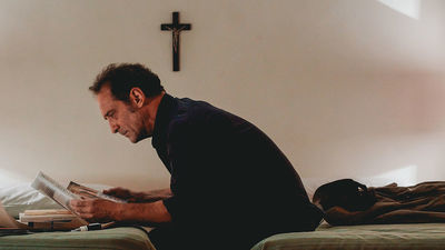 The Apparition movie review & film summary (2018) | Roger Ebert